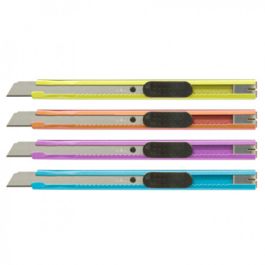Deli 2066 Cutter - 125 x 15 x 11mm - Assorted Color (Pack of 24)